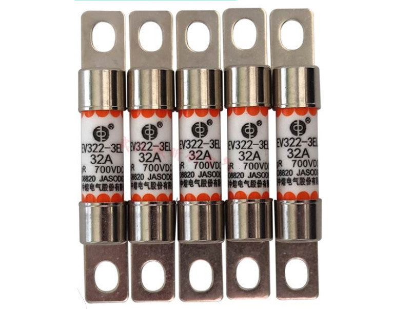 El vehículo de camino EV empernó el tipo alrededor del avance EV322 auto 3EL 32A 700VDC del ...